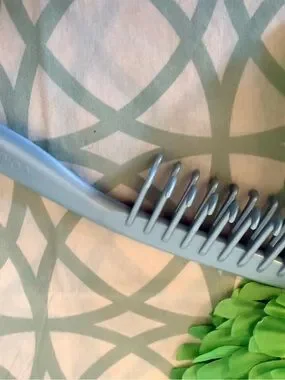 Conair | Hair | 25 Conair Volumizing Root Booster Hook Comb | Poshmark